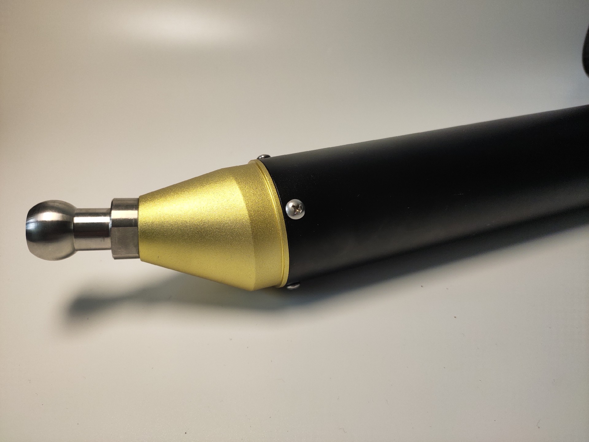 42" Compound Tube (SKU:CT42)-hippo drywall tools